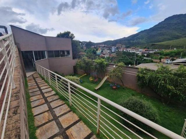 Apartamento 2 quartos c/ ÁREA PRIVATIVA no Condomínio Recanto das Montanhas
