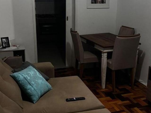 Apartamento 2 quartos, c/móveis planejado, refrigerador e máq. de lavar, sol da