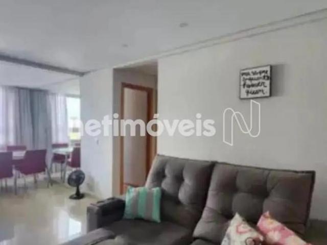 Apartamento 2 Quartos com Área de Lazer