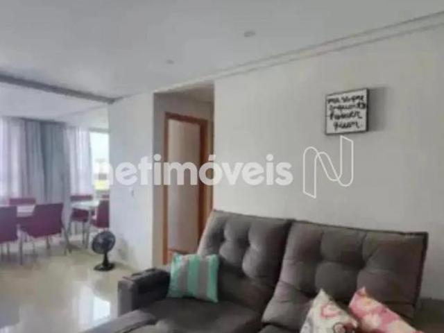 Apartamento 2 Quartos com Área de Lazer