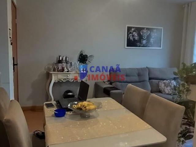 Apartamento 2 quartos com armarios bairro Gran Ville região Umuarama próximo ao Parque do Sabiá