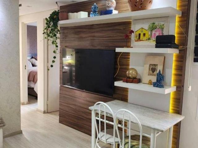 Apartamento 2 quartos com Armários Planejados no Figueiras