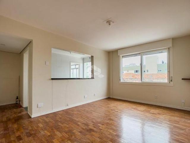 APARTAMENTO 2 QUARTOS COM DEPENDENCIA E SUÍTE NO MENINO DEUS!