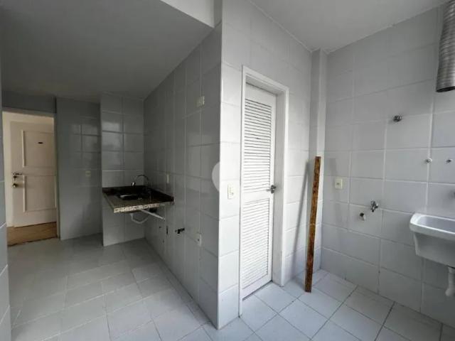 Apartamento com 3 dormitórios à venda, 93 m² por R$ 650.000,00 Recreio dos Bandeirantes Rio de J