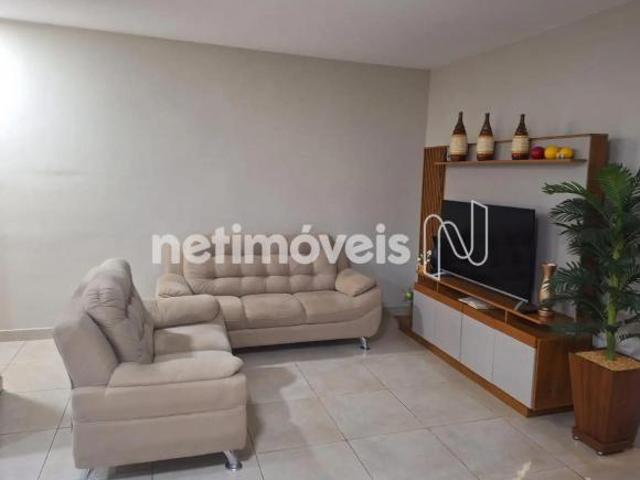 Apartamento 2 quartos com suíte na Região Leste Bairro tranquilo e bem localizado