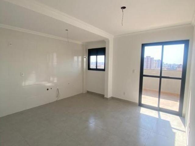 Apartamento 2 quartos com suíte e quintal perto Atrium Shopping