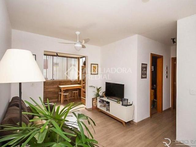 Apartamento 2 quartos com suite, sacada c churrasqueira e garagem, no Jardim Sabará