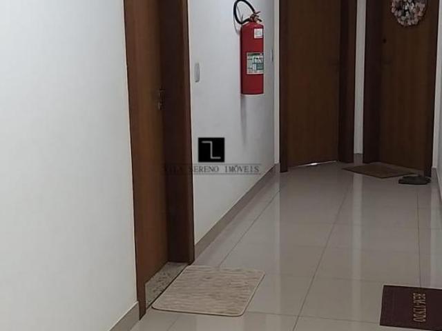 Apartamento 2 quartos com suíte, 2 vagas de garagem, prédio com elevador no bairro Jardim Cambuí em