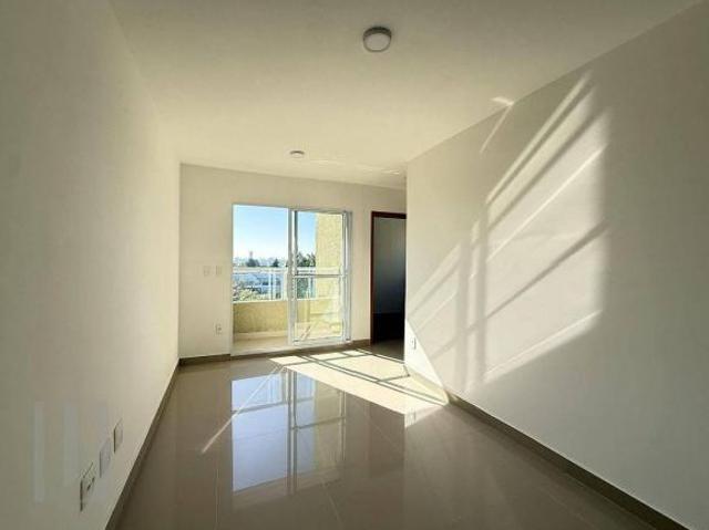 Apartamento 2 quartos com sacada, churrasqueira e lazer completo no CIC