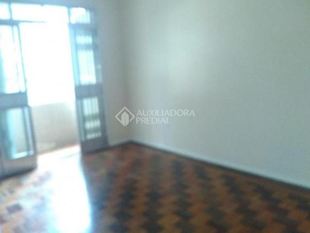 APARTAMENTO 2 QUARTOS COM SACADA E DEPENDÊNCIA DE EMPREGADA