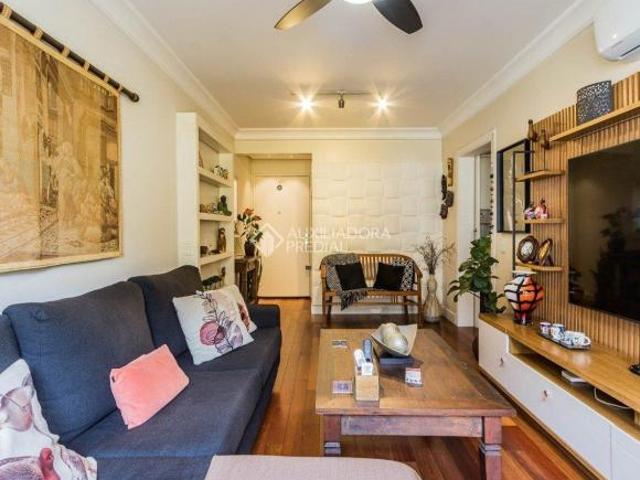 Apartamento 2 quartos com vaga e elevador no Moinhos de Vento Porto Alegre
