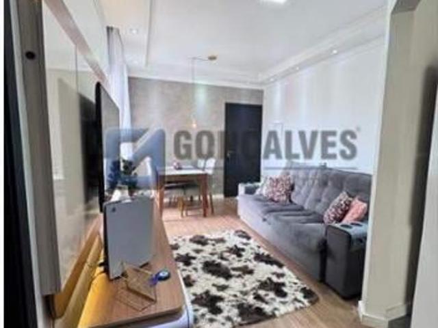 Apartamento 2 quartos com 1 vaga no Jardim Olavo Bilac, SBC