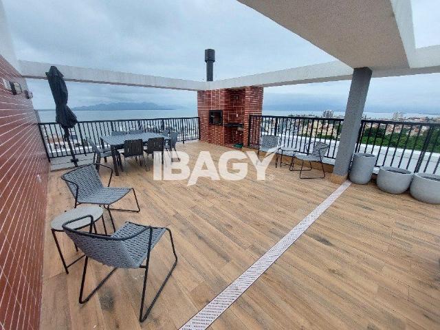 Apartamento 2 Quartos Coqueiros 82m²