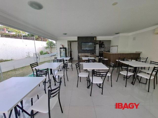 Apartamento 2 Quartos Canto 70m²