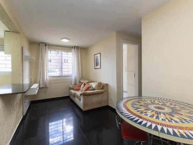 Apartamento 2 Quartos Capão Raso 56m²