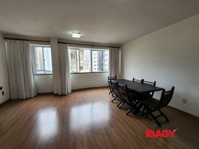 Apartamento 2 Quartos Centro 106m²
