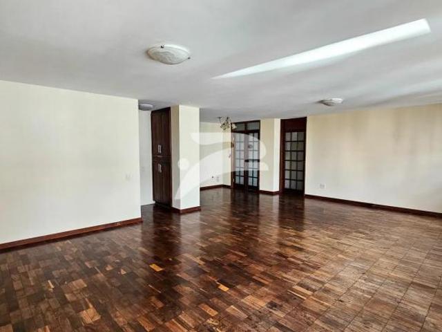 Apartamento 2 Quartos Centro 134m²