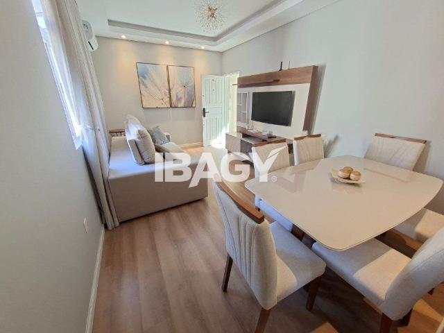 Apartamento 2 Quartos Centro 54m²