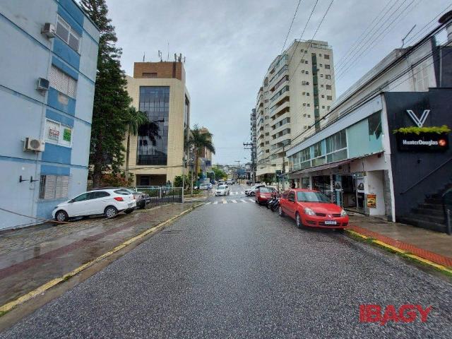 Apartamento 2 Quartos Centro 50m²
