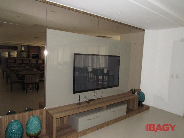 Apartamento 2 Quartos Centro 65m²