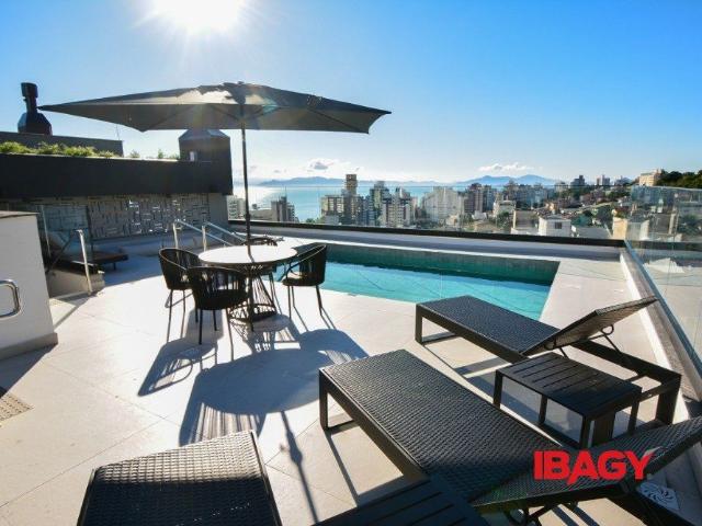 Apartamento 2 Quartos Centro 67m²