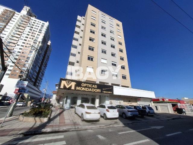 Apartamento 2 Quartos Centro 75m²