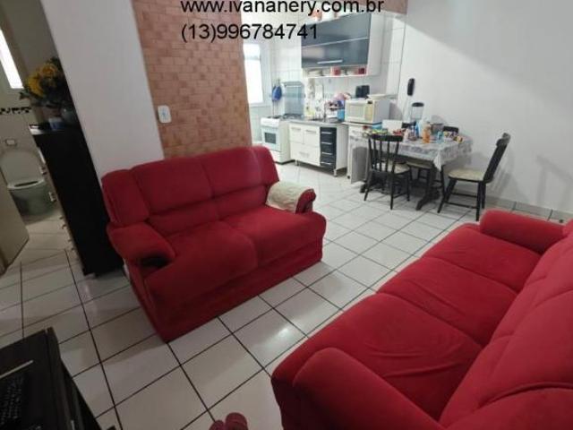 Apartamento 2 quartos, a 150 metros do mar V. Atlântica Mongaguá