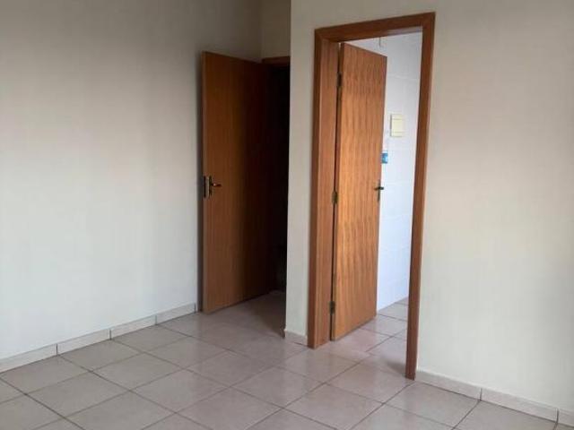 APARTAMENTO 2 QUARTOS À VENDA – EDIFÍCIO PORTO REAL BAIRRO JAQUELINE