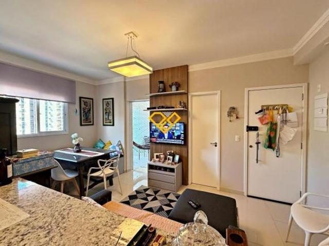 Apartamento 2 Quartos à Venda em Santos Sp