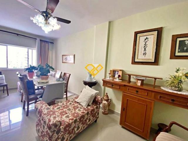 Apartamento 2 Quartos a Venda em Santos Sp