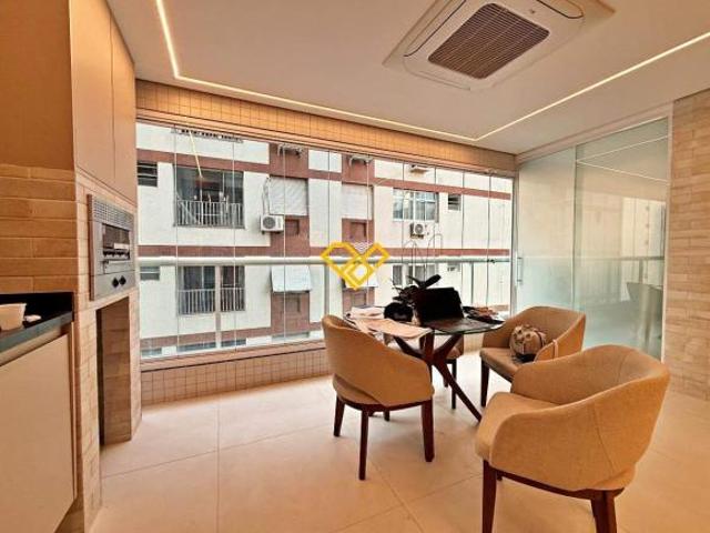 Apartamento 2 Quartos a Venda em Santos Sp