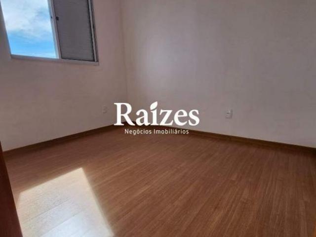 Apartamento 2 quartos à venda no Bairro Jardim Patrícia em Uberlândia