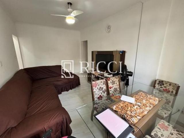 Apartamento 2 Quartos à Venda no Campo Grande Santos