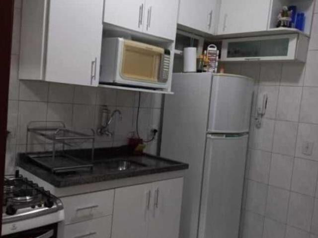 Apartamento 2 quartos à venda no Centro de Carapicuíba 55m2 com sacada 1 vaga de carro coberta próxi