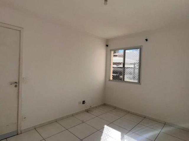 Apartamento 2 quartos à venda no Residencial Villagio Di Toscana II no bairro Gleba Califórnia em P