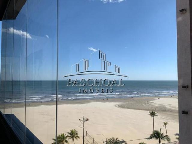 Apartamento 2 quartos. Andar alto com vista incrível !