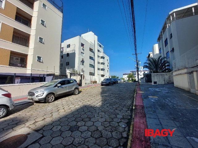 Apartamento 2 Quartos Abraão 60m²
