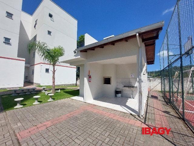 Apartamento 2 Quartos Aririú 52m²