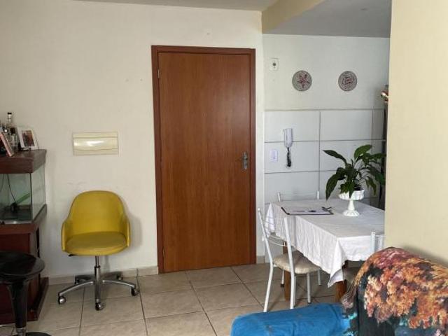APARTAMENTO 2 QUARTOS BAIRRO CHAPÉU DO SOL