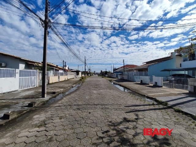 Apartamento 2 Quartos Barra Do Aririú 88m²
