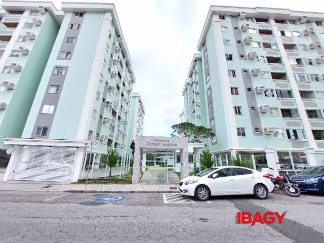Apartamento 2 Quartos Barreiros 68m²