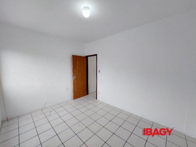Apartamento 2 Quartos Barreiros 60m²