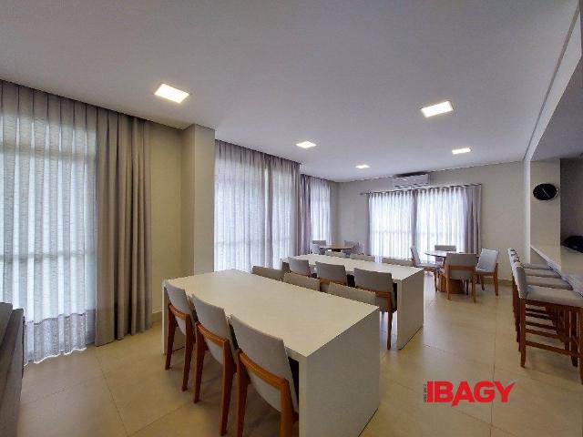 Apartamento 2 Quartos Barreiros 78m²