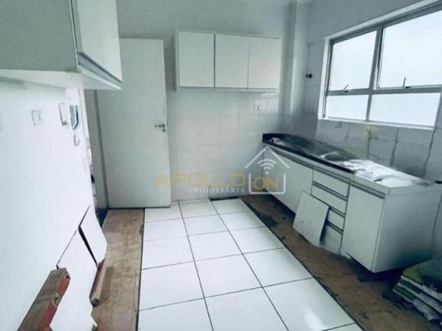 Apartamento 2 quartos Gonzaga Santos
