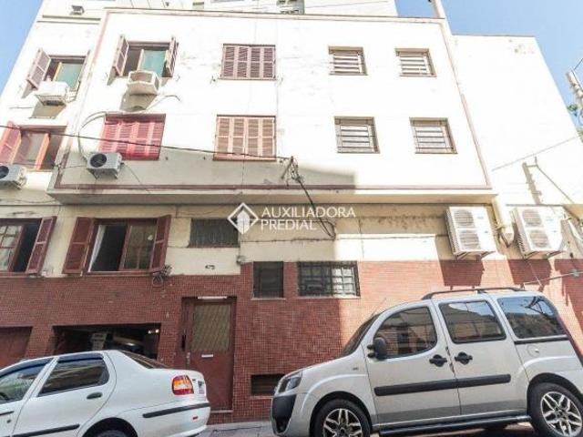 Apartamento 2 quartos de frente no bairro Centro Historico, em Porto Alegre