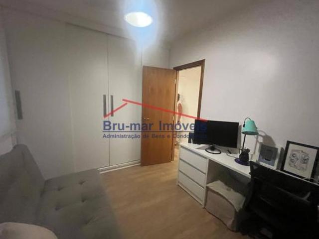 Apartamento 2 Quartos de Frente Próximo a Praia a Venda na Pompéia