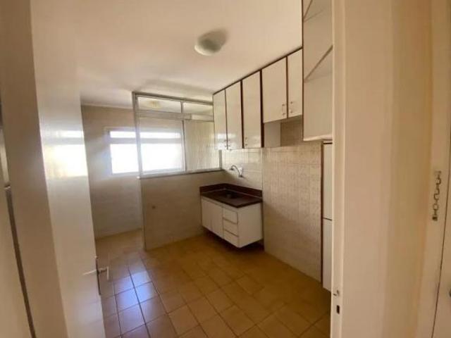 Apartamento, 2 Quartos e 1 banheiro à Venda, 60 m² por R$ 400.000