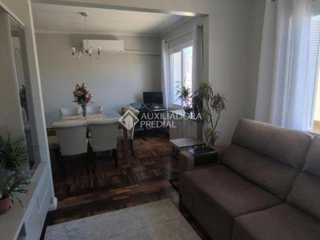 APARTAMENTO 2 QUARTOS E 1 SUIÍTE NA AV. GETÚLIO VARGAS