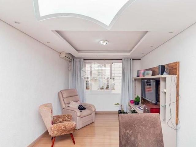 APARTAMENTO 2 QUARTOS E 1 VAGA DE GARAGEM NO BAIRRO CAVALHADA