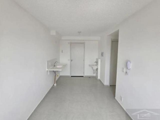 APARTAMENTO 2 QUARTOS EM GUAIANASES